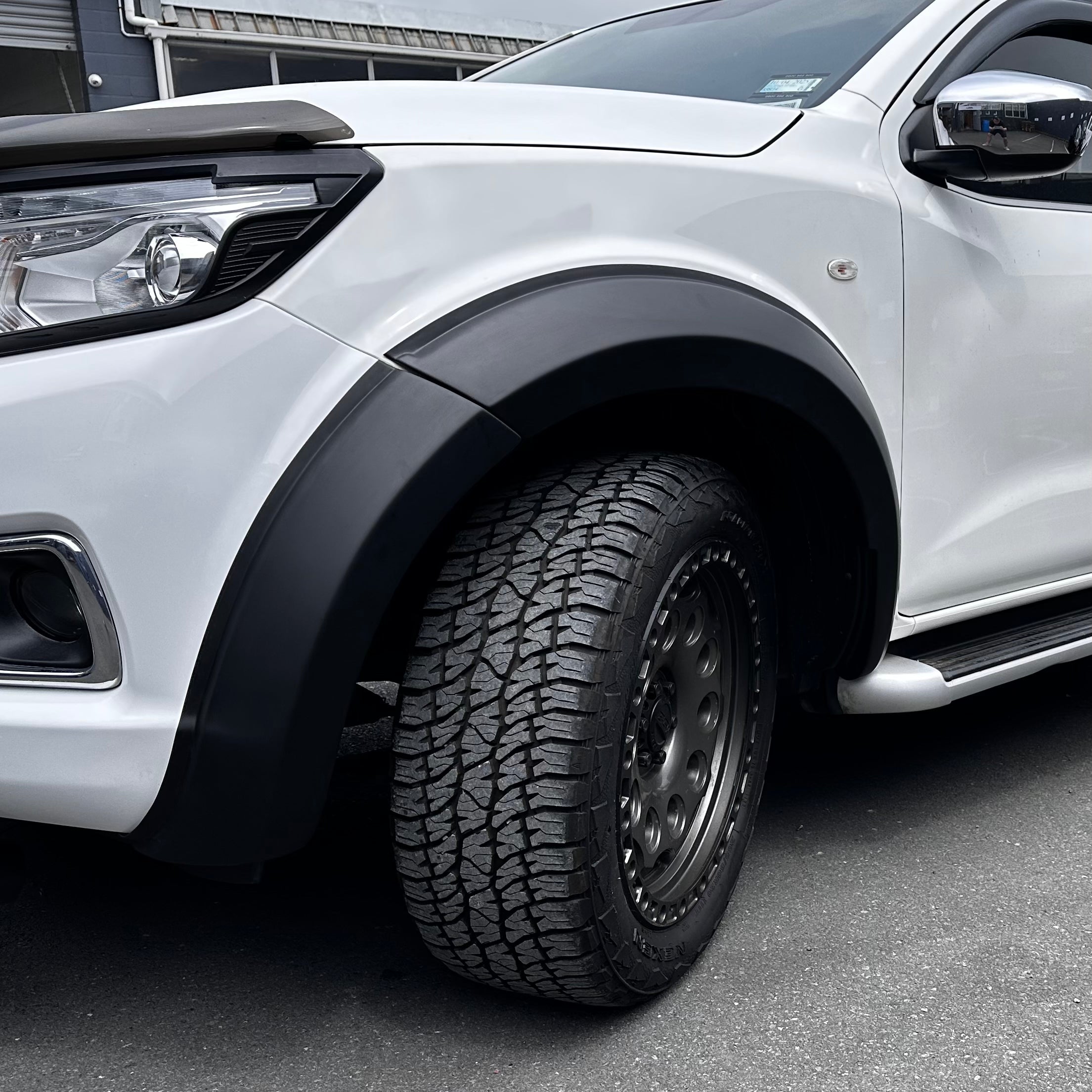 Fender Flare Nissan Navara NP300 ST SL STX 2015-2020 OEM Style Matte B