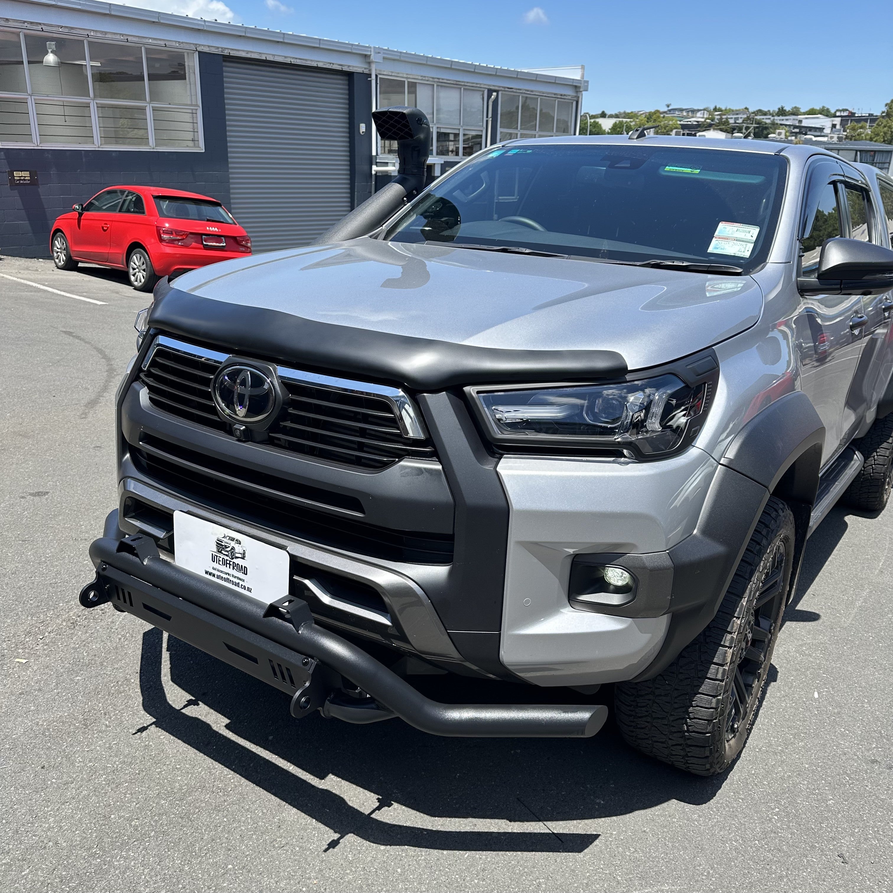Bonnet Guard Protector Stone Guard Toyota Hilux 2021-2025 Matte Black
