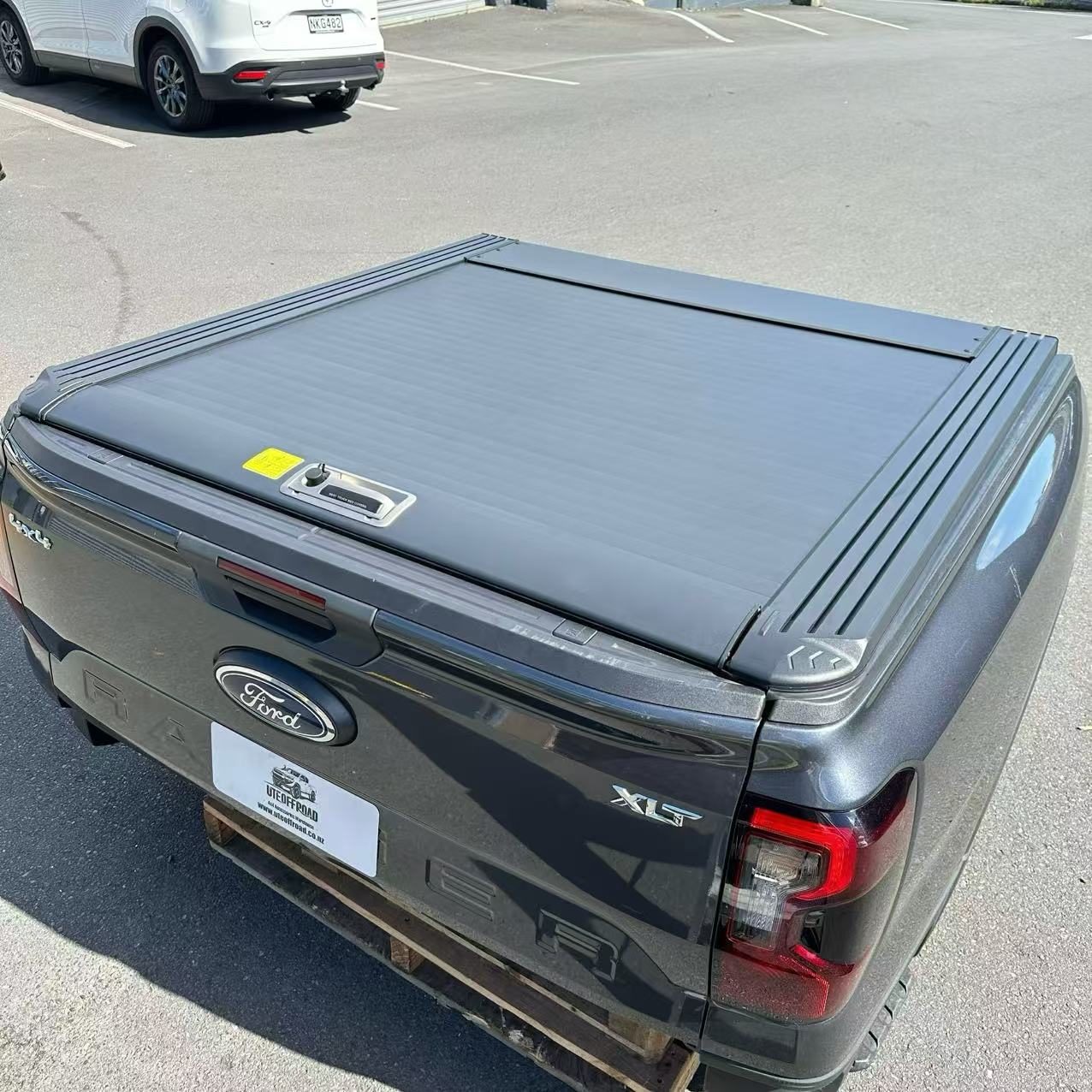 Manual Roller Shutter/Tonneau Cover for Ford Ranger 2022+ New Ranger